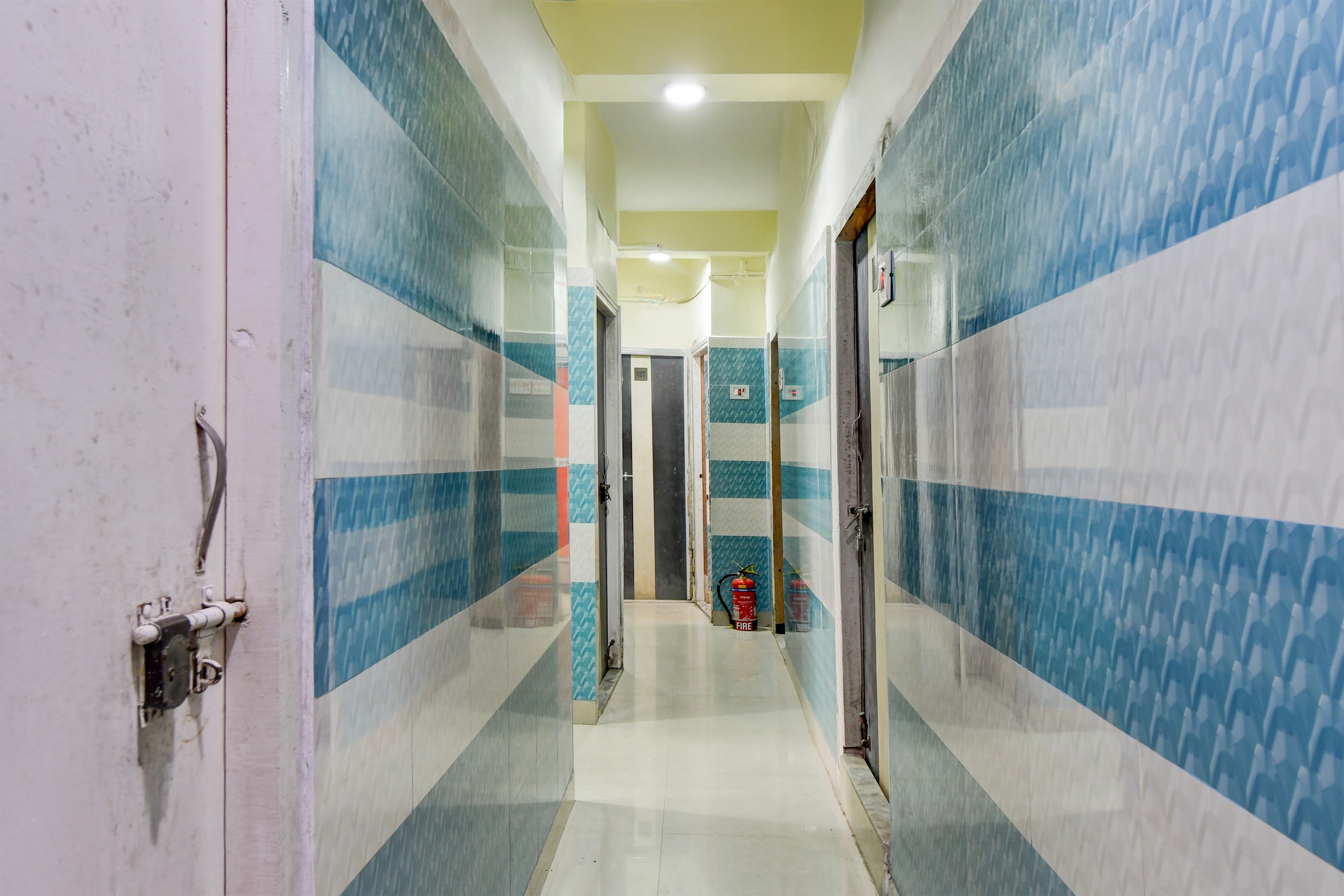 Book Hotel O Shalimar Railway Station Formerly Samrat Palace Howrah ...