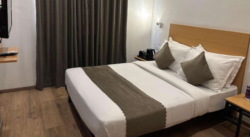 Book The Byke Landmark in Indore on Brevistay