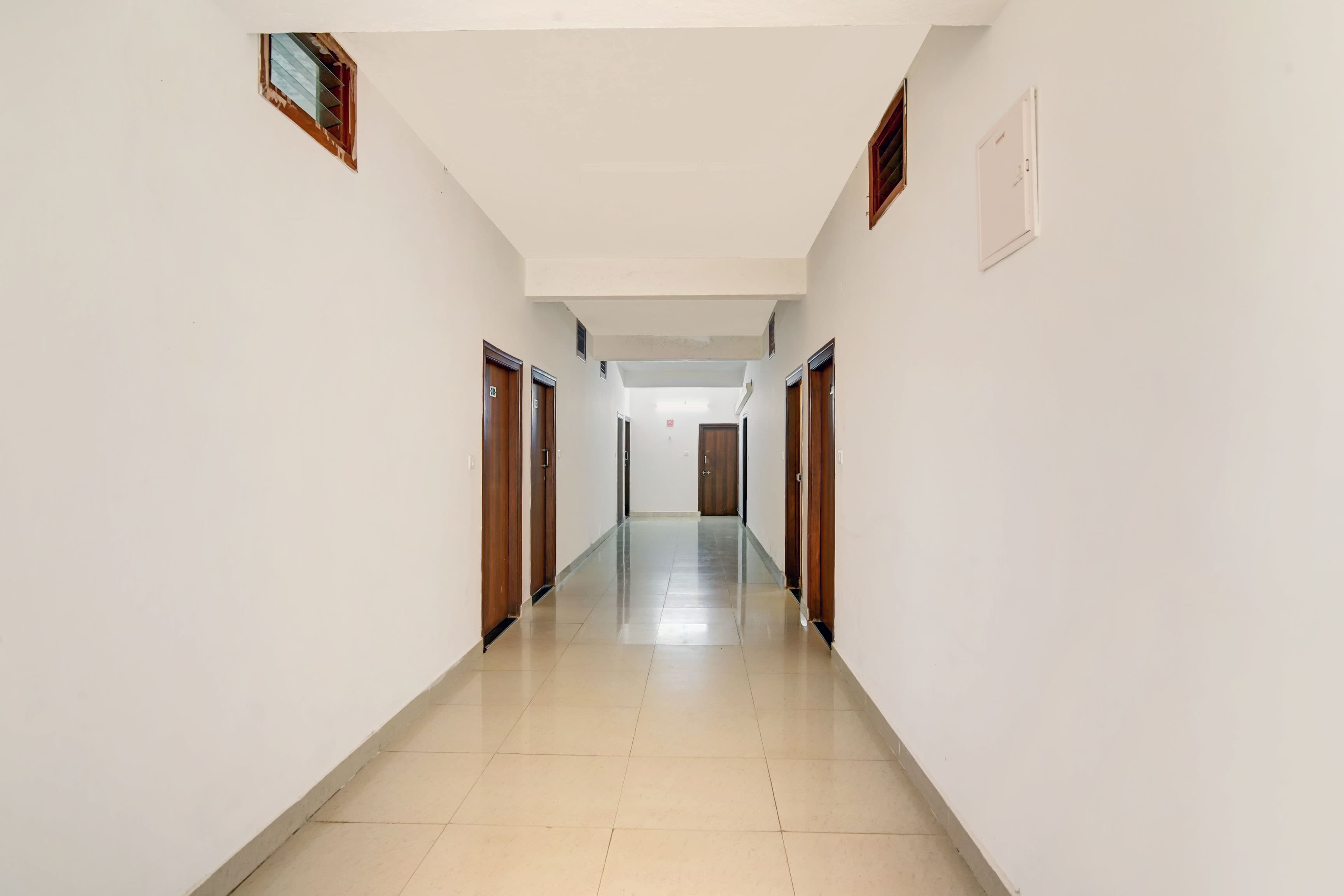 Book Super Collection O Madikeri City Center Near KSRTC Bus Stand Coorg ...