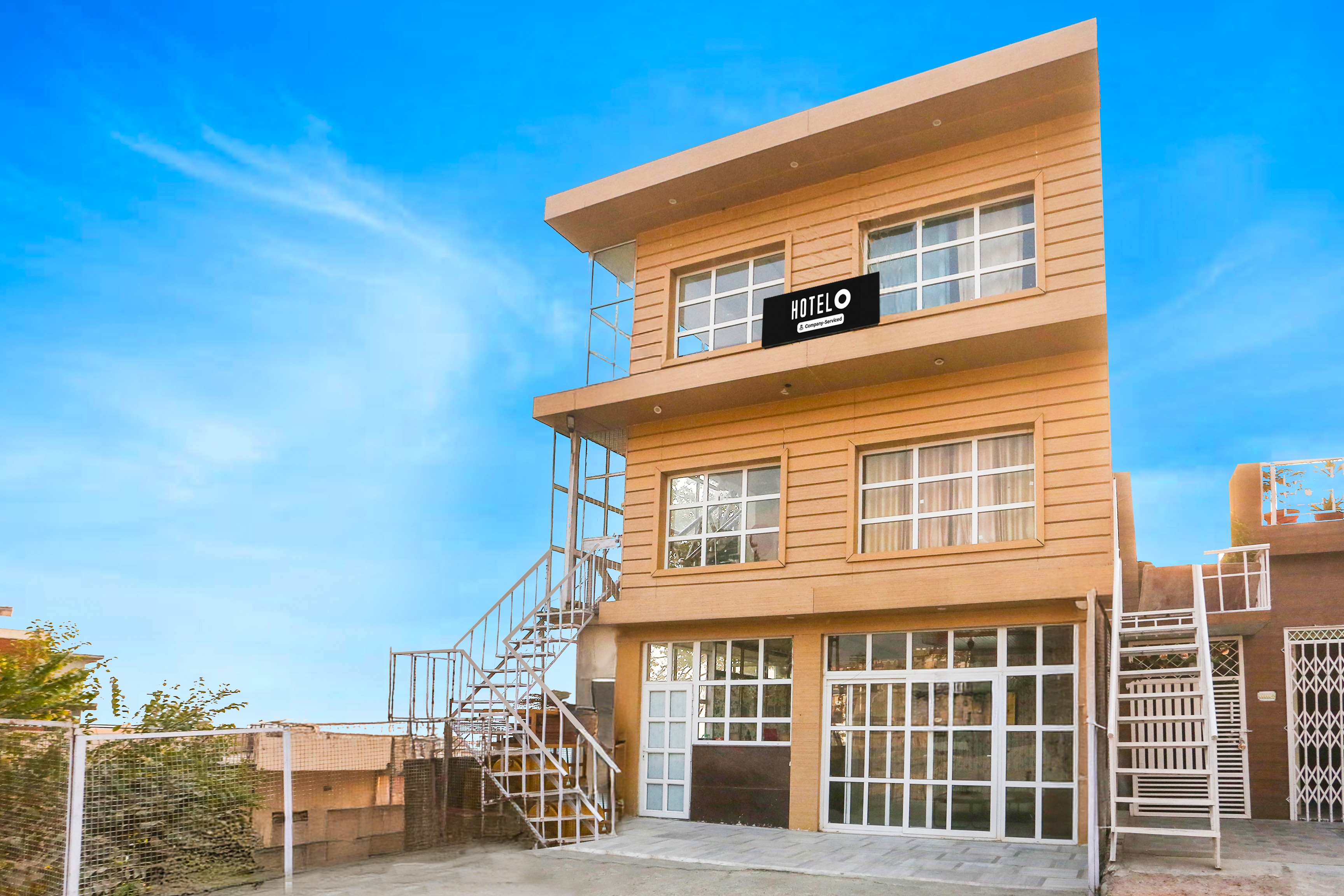 Book Super Hotel O Jamrani Formerly White House Haldwani | Book @ Rs 1112